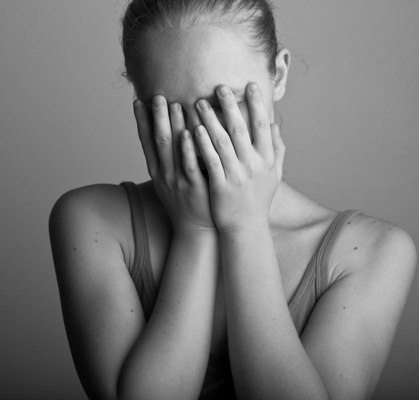 What is a Spinster? (with pictures)