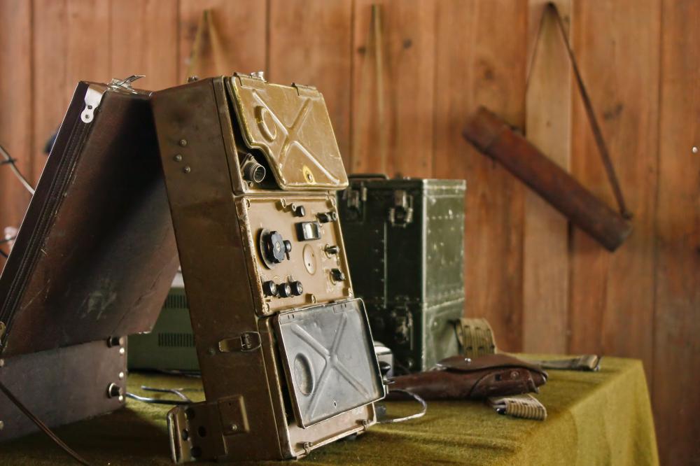 Who is Alan Turing? (with pictures)