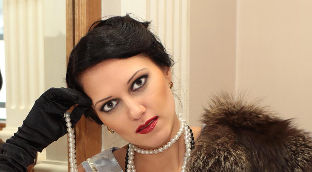 What is a Flapper? (with pictures)