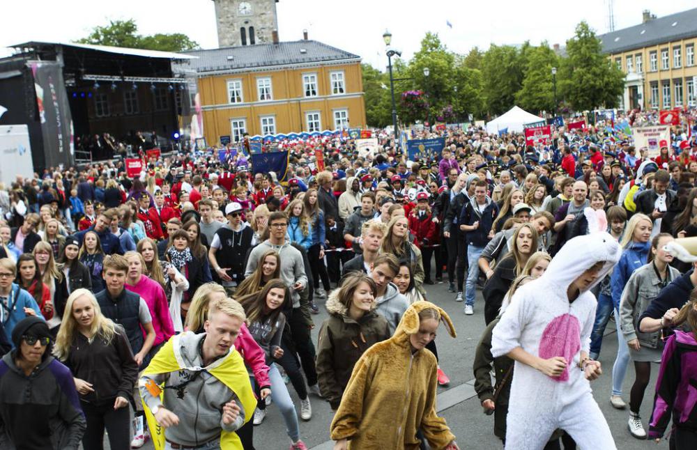 What is a Flash Mob? (with pictures)