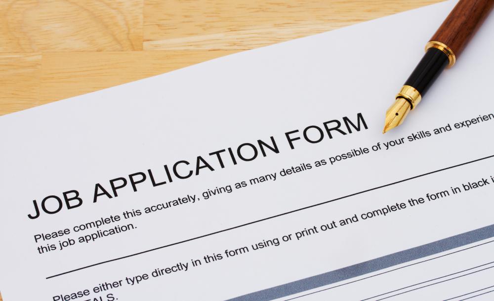 What Is a Full-Time Mother? (with pictures)